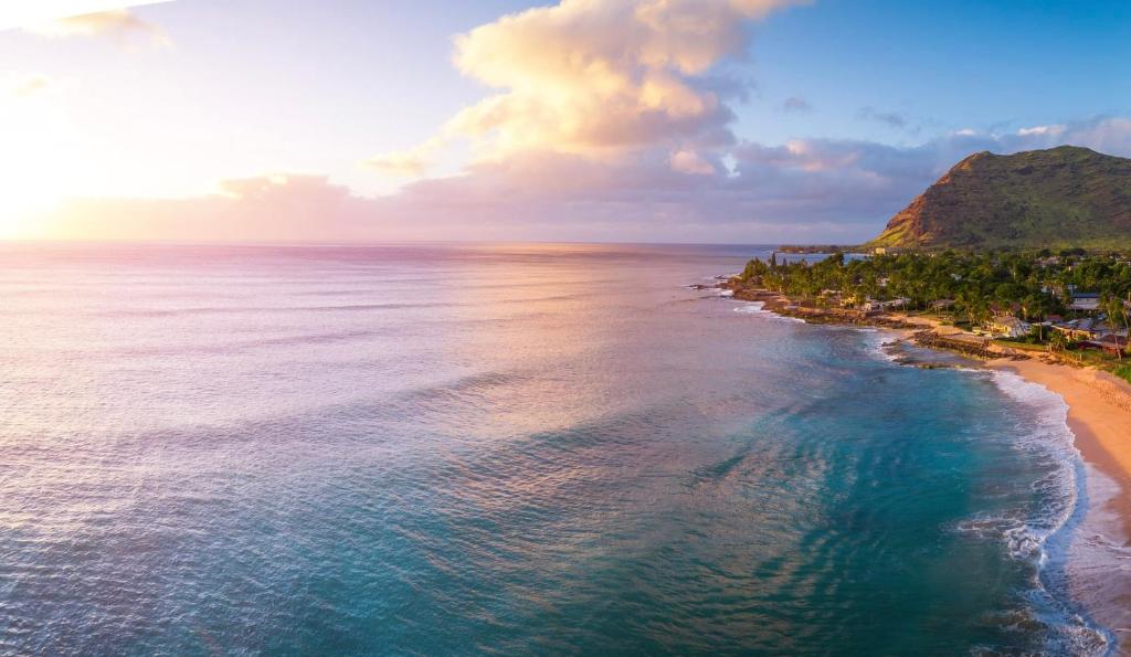 @ Marbella Lane - 4BR w/ Splendid MT + Ocean Views, Waianae (precios ...