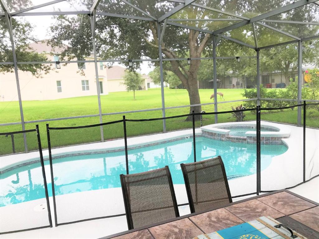 4 bedrooms pool home Calabay Parc Tower Lakes, Haines City – Updated ...