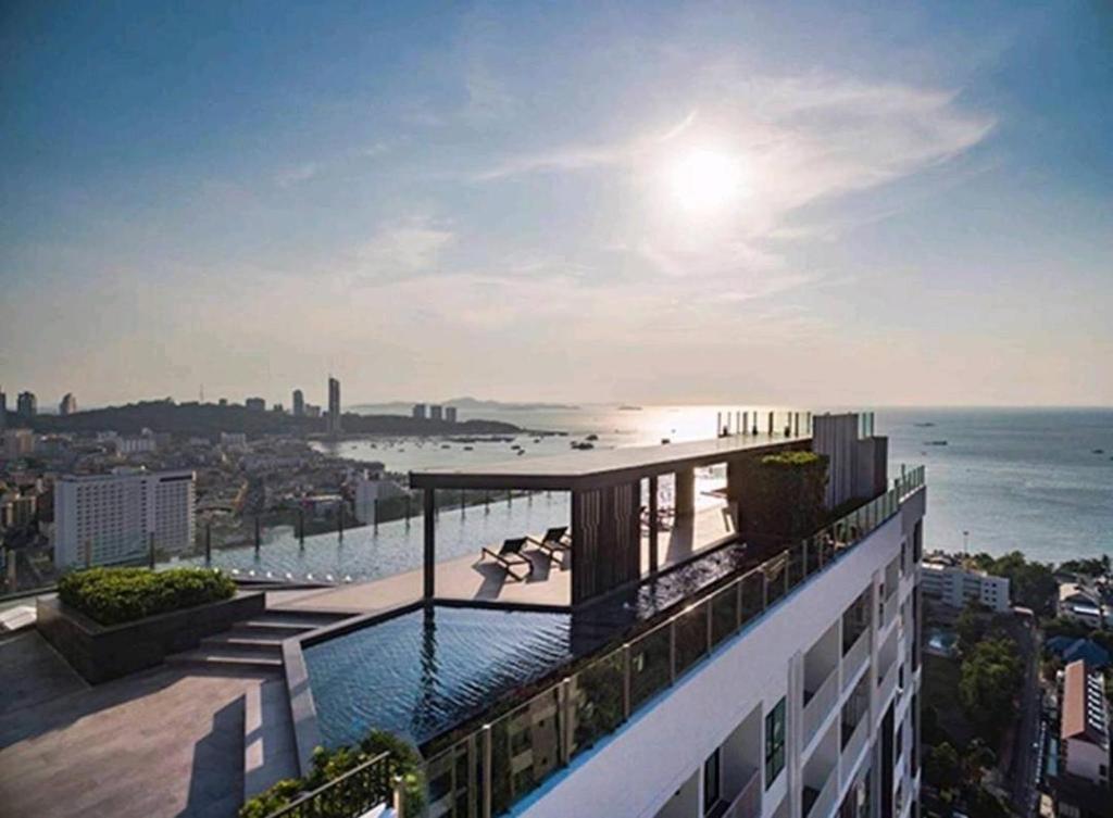 The base central Pattaya high floor sea view, Pattaya (updated prices 2025)