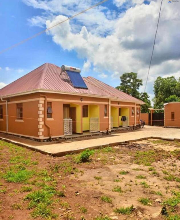 MUSITA GUEST WING MOTEL, Mulingirire (updated prices 2025)