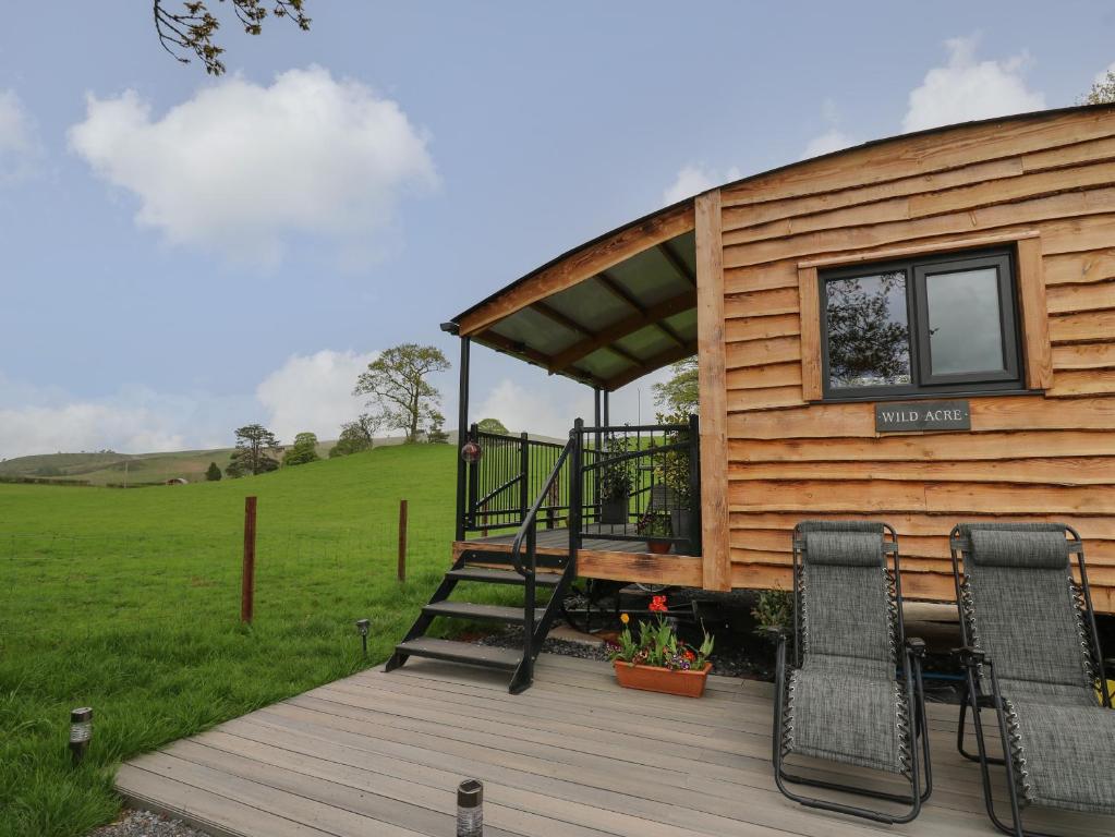 Wild Acre, Llangadog (updated prices 2025)