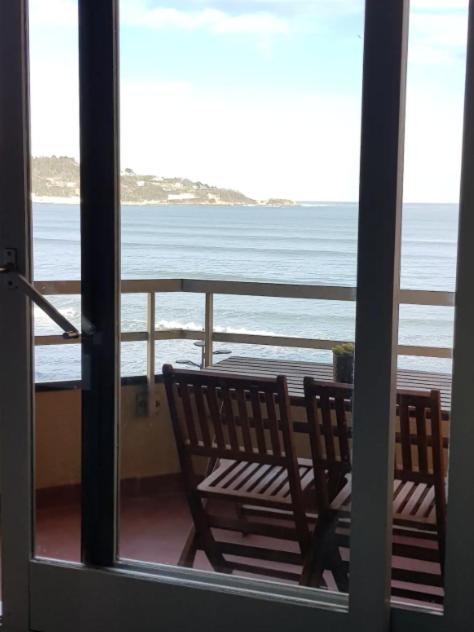 Splendide T2 face à la mer, terrasse, wifi, Hendaye (updated prices 2024)