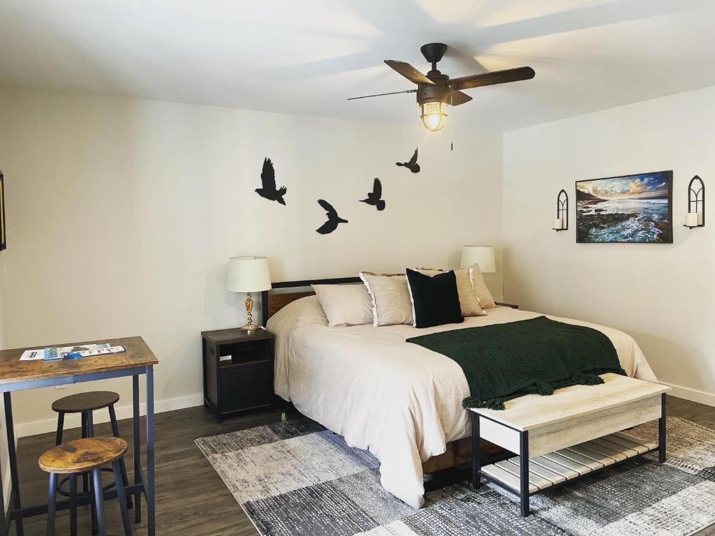 Alaska Lake + Lodge at Longmere, Soldotna (updated prices 2026)