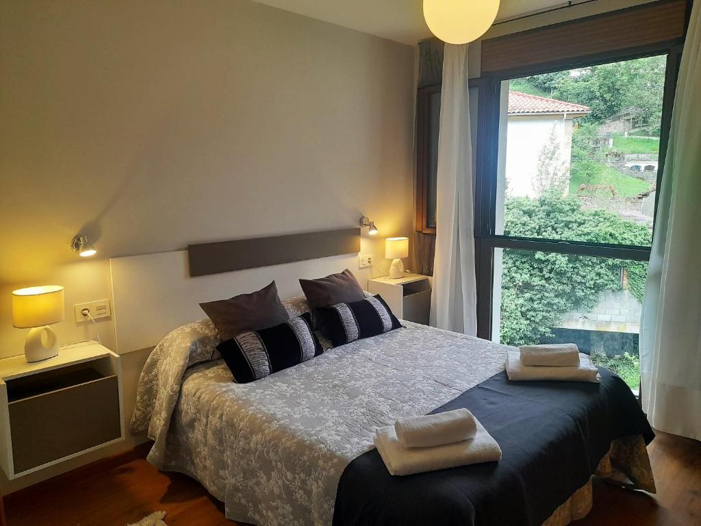 Cabrales Sol, Carreña de Cabrales (updated prices 2024)