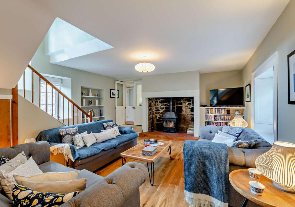 Glebe Farmhouse, Ellingham (updated prices 2026)