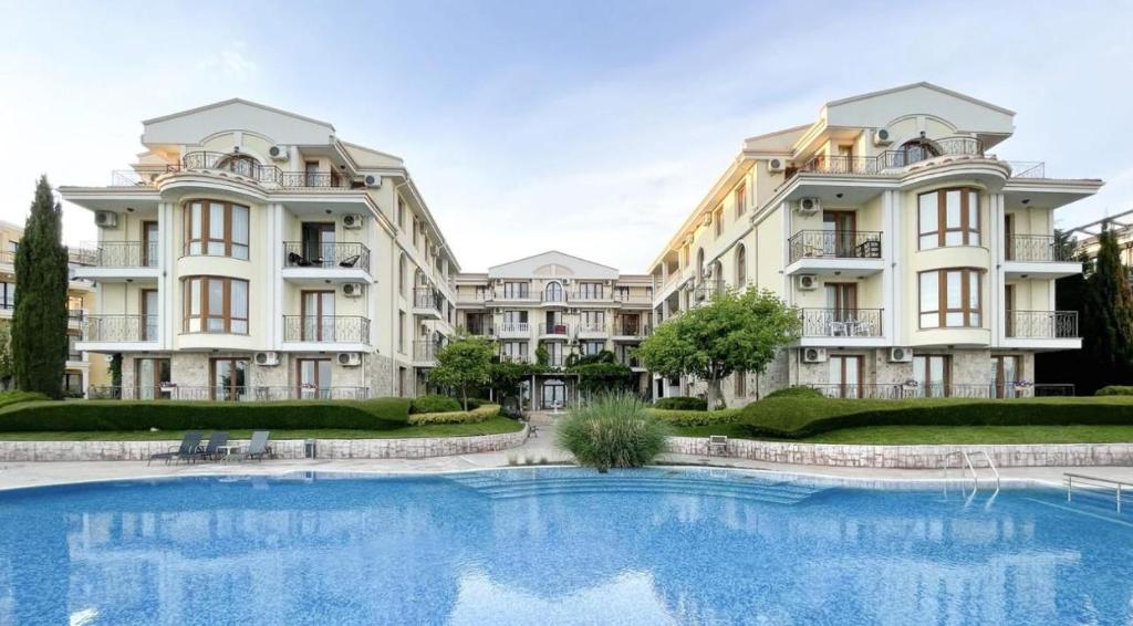 Royal Bay Apartments, Sveti Vlas (ažurirane cene za 2024.)