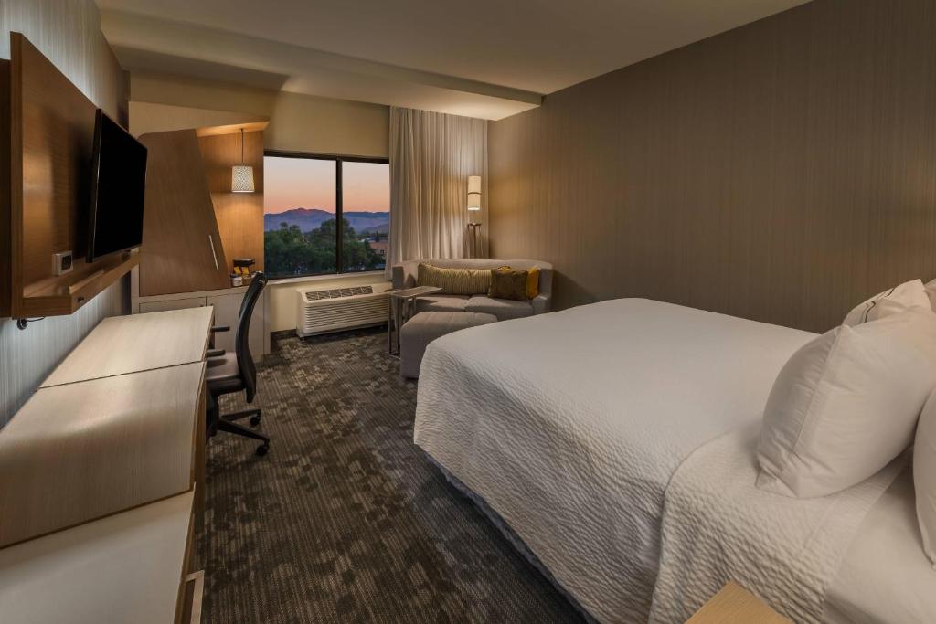 Courtyard by Marriott Reno Downtown/Riverfront, Reno (updated prices 2025)