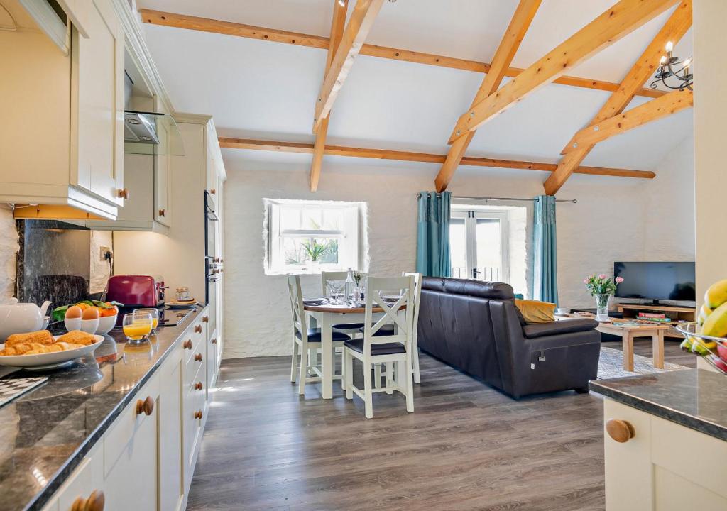 Rainbow Cottage - Duloe, Duloe (updated prices 2025)