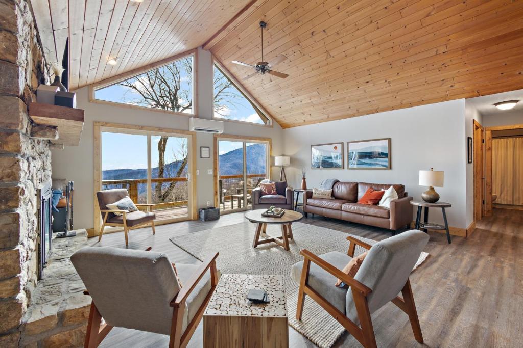 Wildcat Chalet, Seven Devils (updated prices 2026)