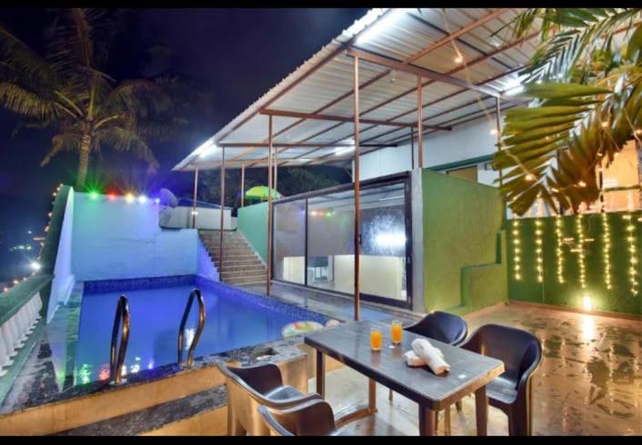 Luxury Royal 4Bhk Villa Lonavala Swimming Pool On Terrace, Lonavala ...