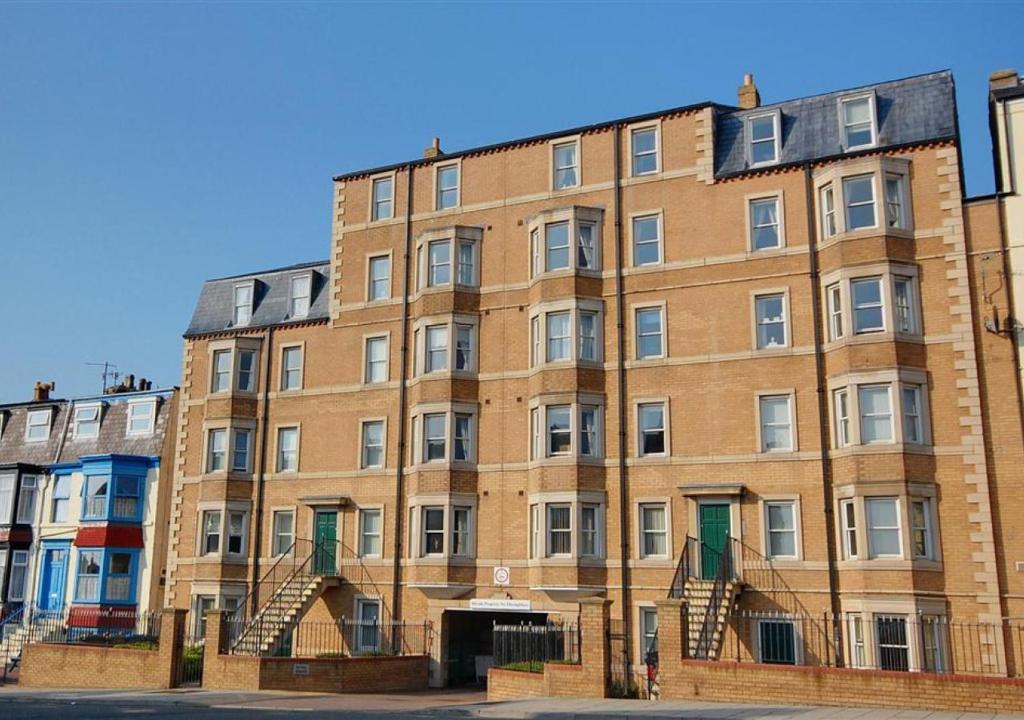 Belles View, Scarborough (updated prices 2025)