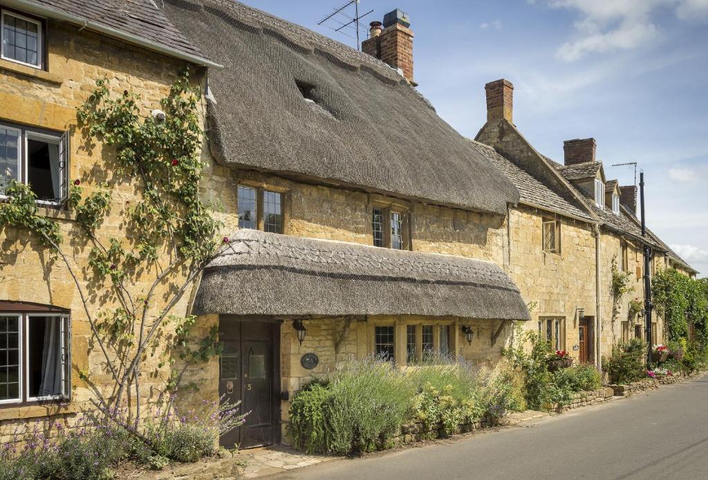 Inglenook Cottage, Chipping Campden (updated prices 2026)