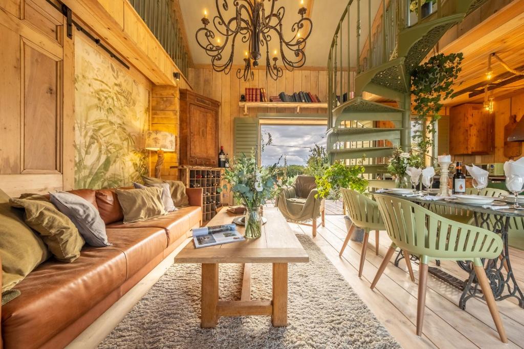 Olive Tree House, Chalvington (updated prices 2024)