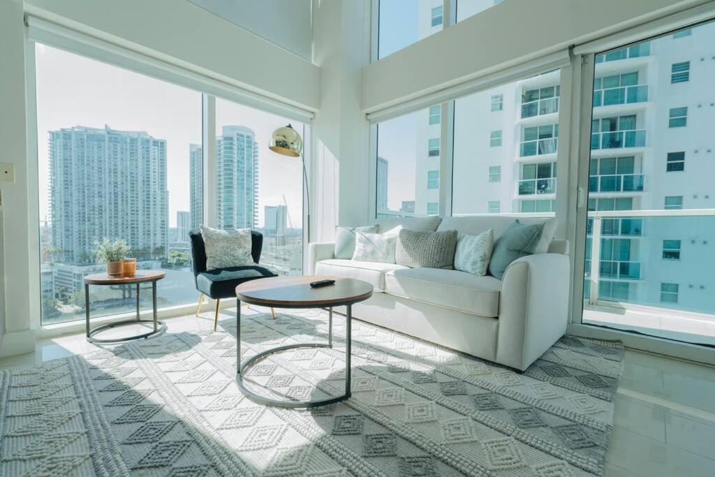 1217-Cozy 2 beds best water view, Miami (updated prices 2024)