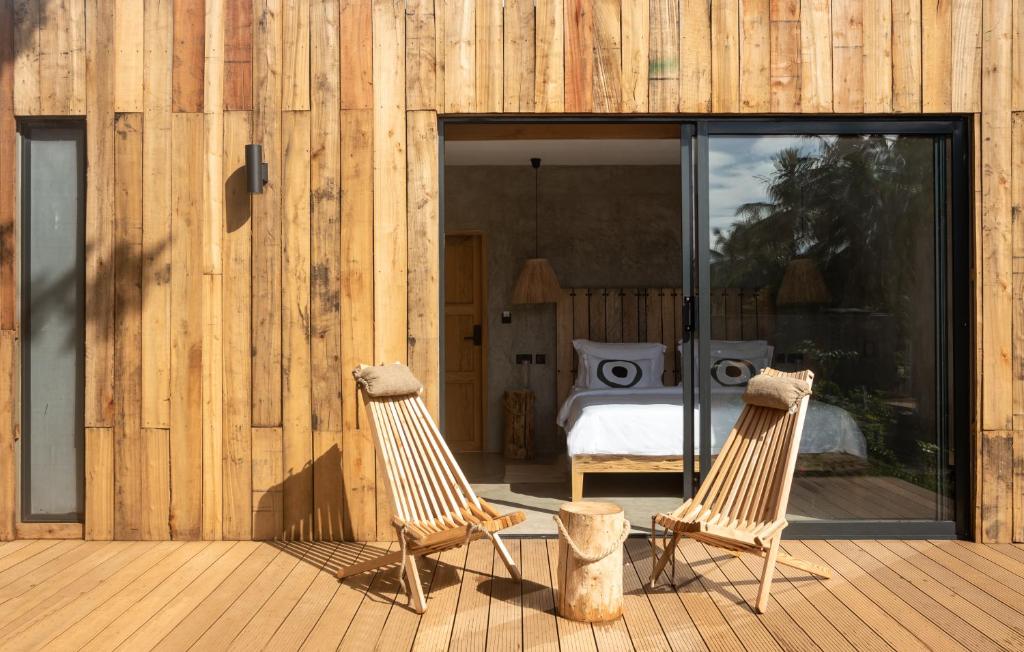 LalaGalu - Beachfront EcoCabins, Diani Beach (updated prices 2025)