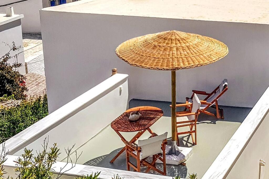 Sea-View Rooftop Terrace Studio, Pánormos (updated prices 2026)