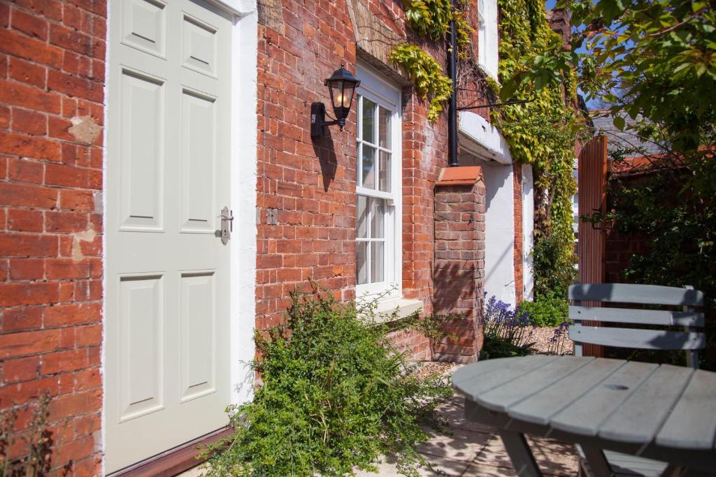 Neptune Cottage, Hunstanton (updated prices 2025)