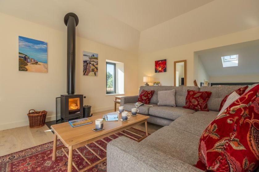 Meadow View, Little Snoring (updated prices 2025)