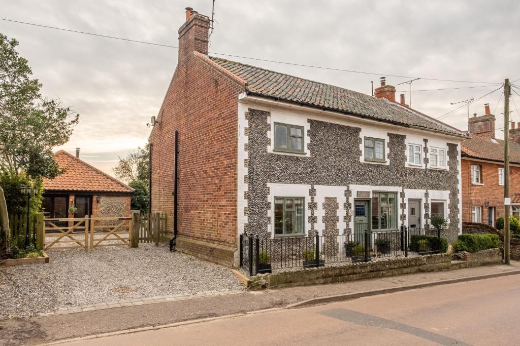 Homestead and Black Cat Barn, Northrepps – Precios actualizados 2024