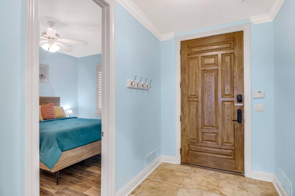 Oceanside Luxury Condo - Ocean View - Pool - Intracoastal Access ...