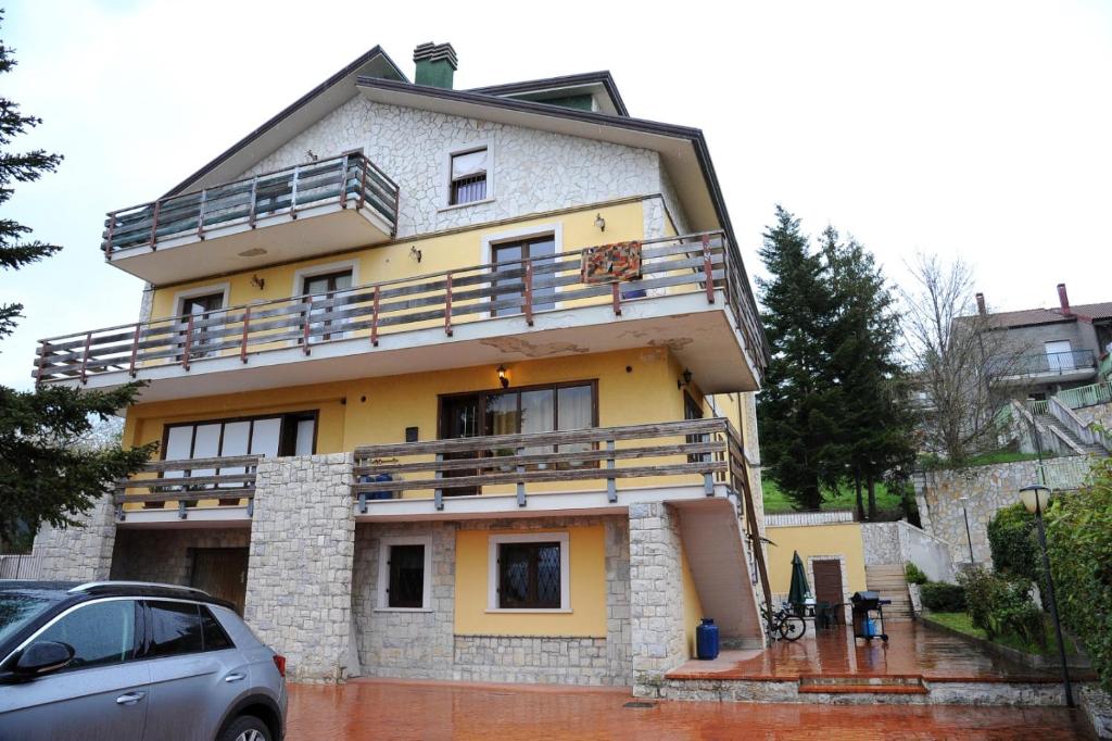 Residence La Villa, Castel di Sangro (updated prices 2026)