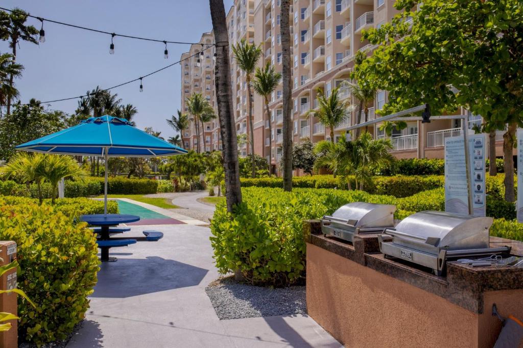 Marriott's Aruba Surf Club, Eagle Beach (updated prices 2025)