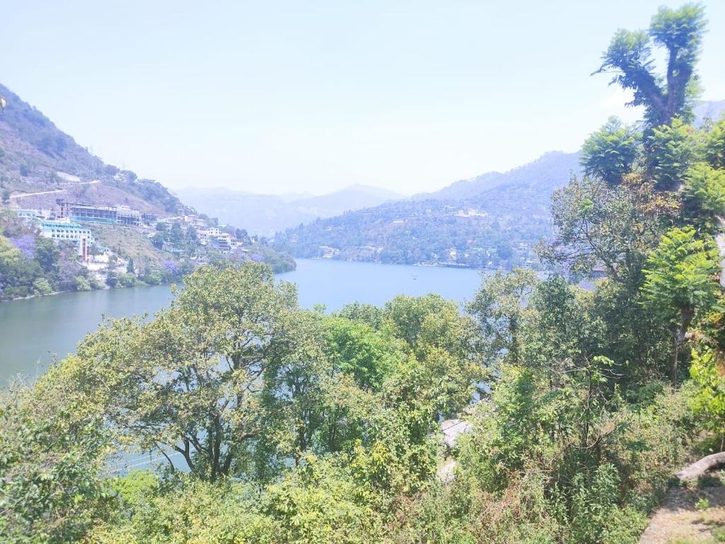 Talkot, Bhīm Tāl (updated prices 2026)