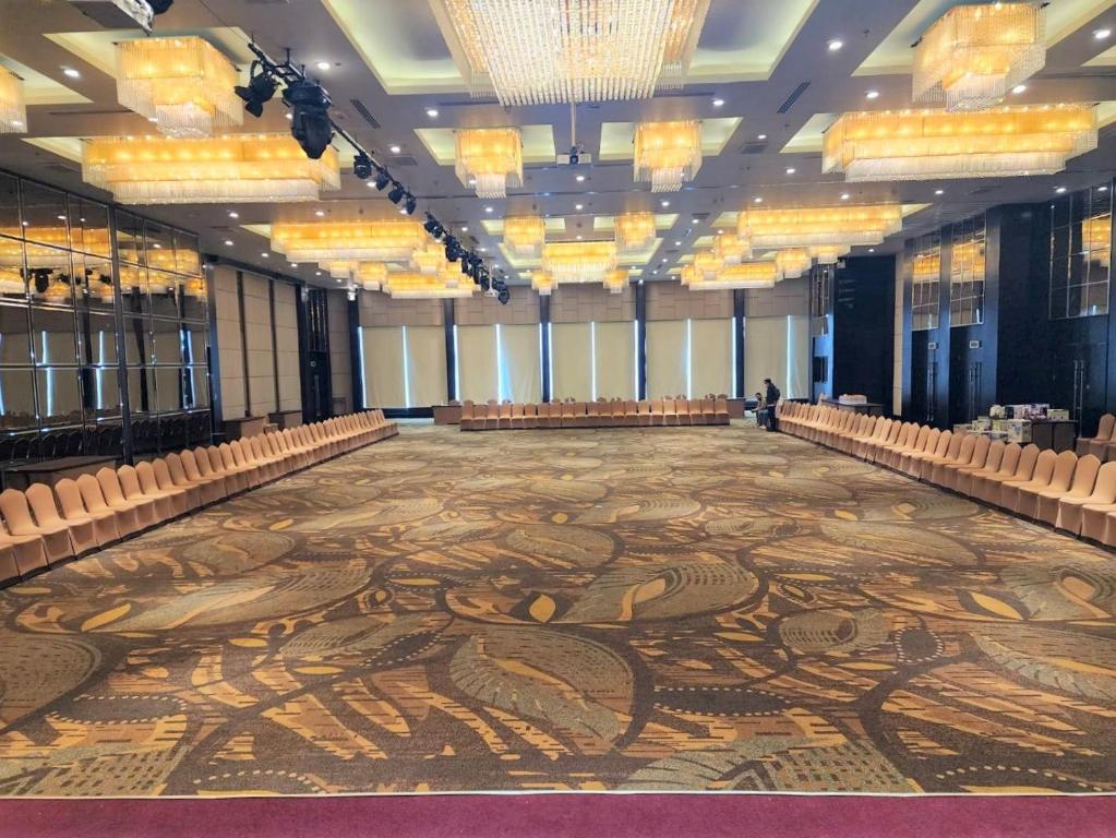 Maple Hotel, Bangkok (updated prices 2025)