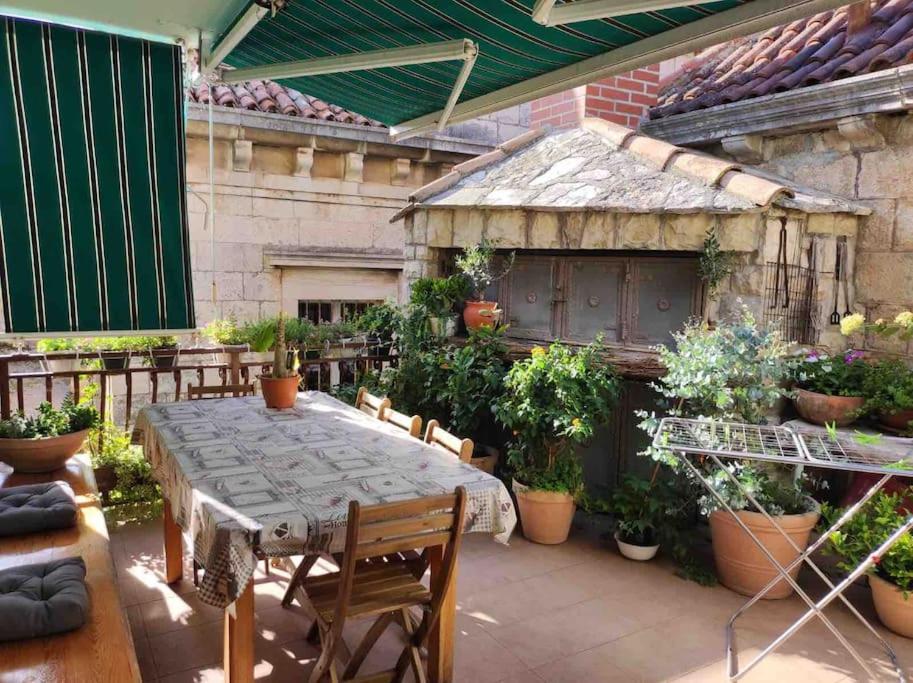 Center of town rooms!No.5, Vis (precios actualizados 2025)