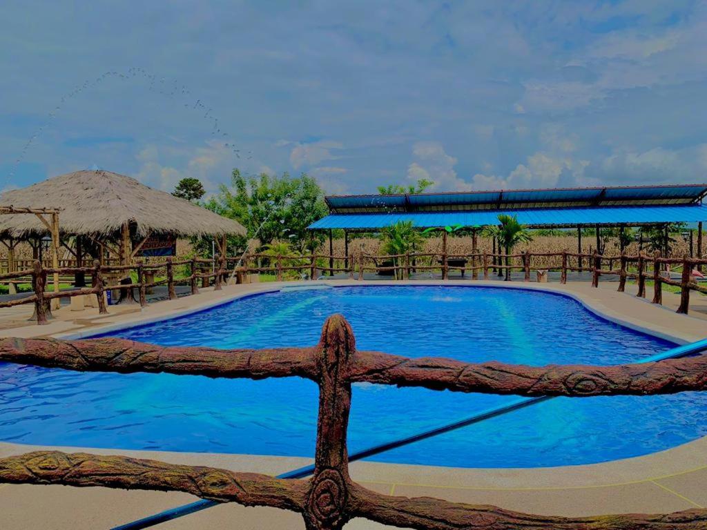 Hotel Campestre La Isla (Colômbia Aipe) - Booking.com