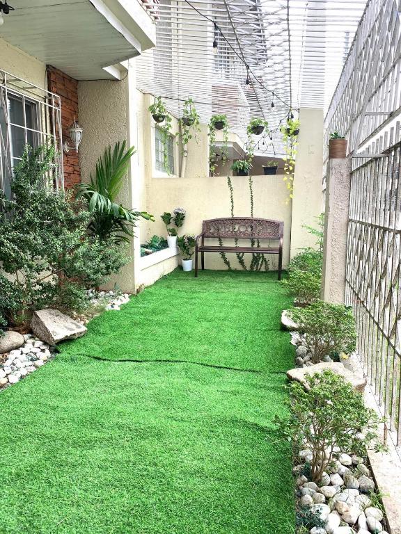 HOUSE A - Bahay Bakasyunan in New intramuros Village, Old balara Q.C ...