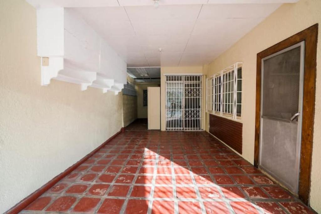 HOUSE A - Bahay Bakasyunan in New intramuros Village, Old balara Q.C ...