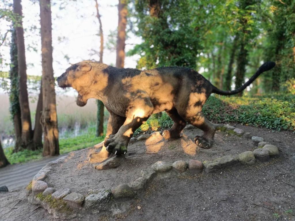 Primeval Sabertooth Tiger Toy