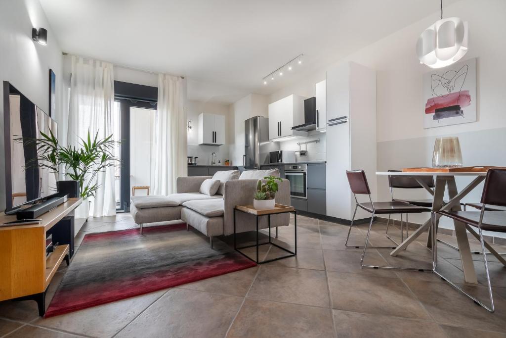 The Park View Place, Olbia (updated prices 2024)