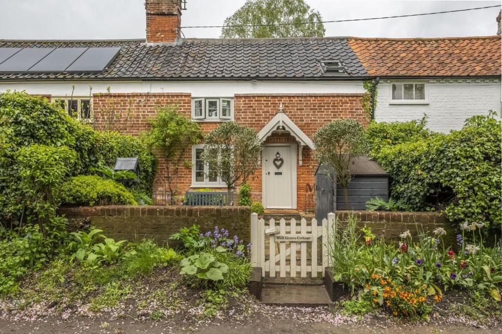 Well Green Cottage, Wenhaston – Updated 2024 Prices