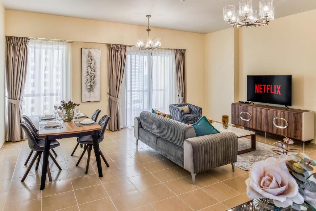 VayK - Beautiful One Bedroom in JBR, Dubai (updated prices 2024)