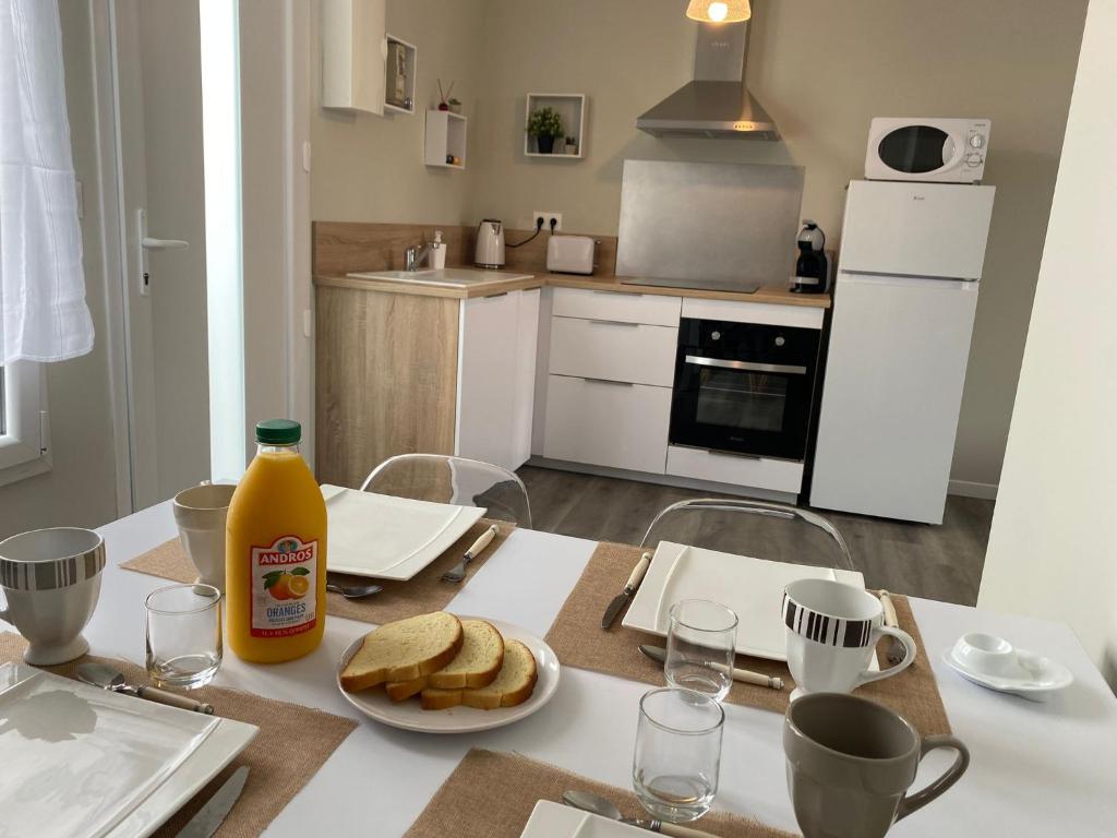 Charmante maison avec cour privative, Cognac – Tarifs 2023