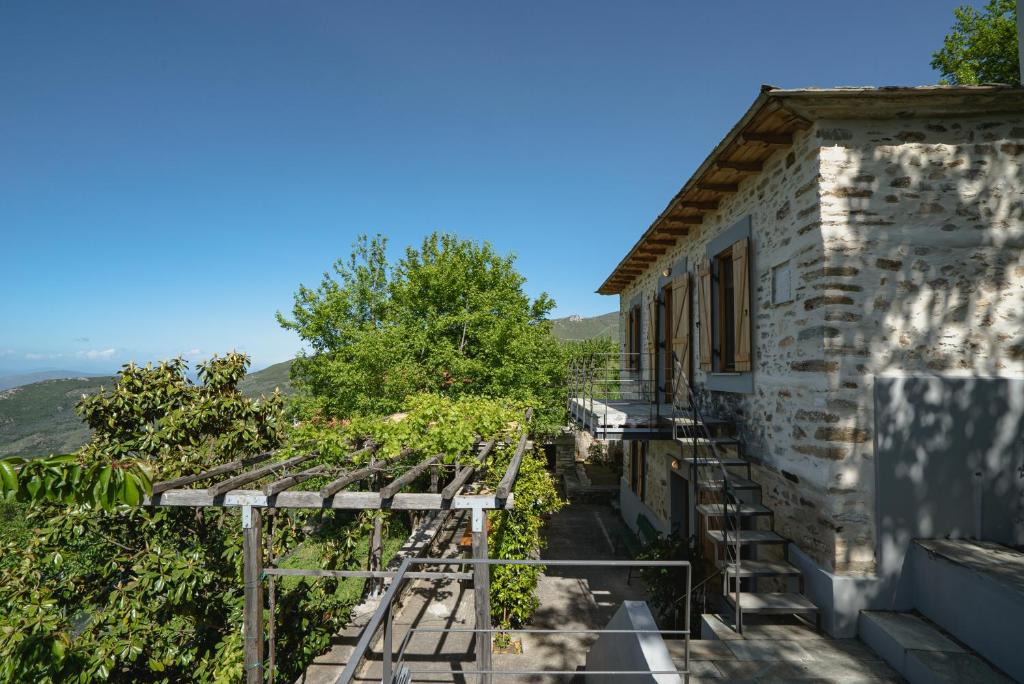 House Gecko - Mount Pelion, Agios Lavrentios (updated prices 2026)