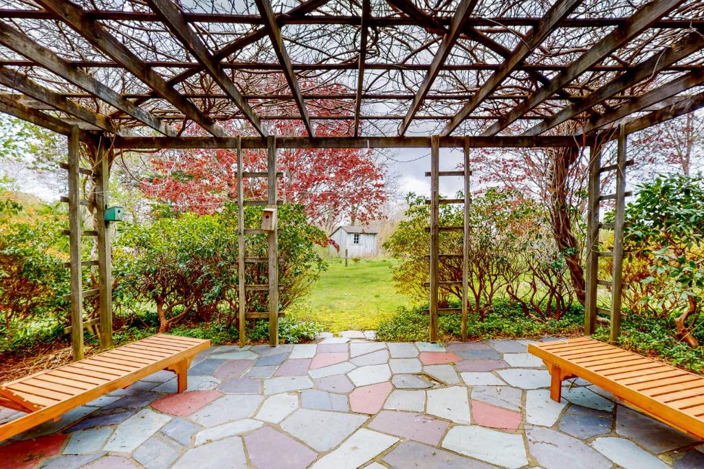 Family Tides, Barnstable (updated prices 2025)