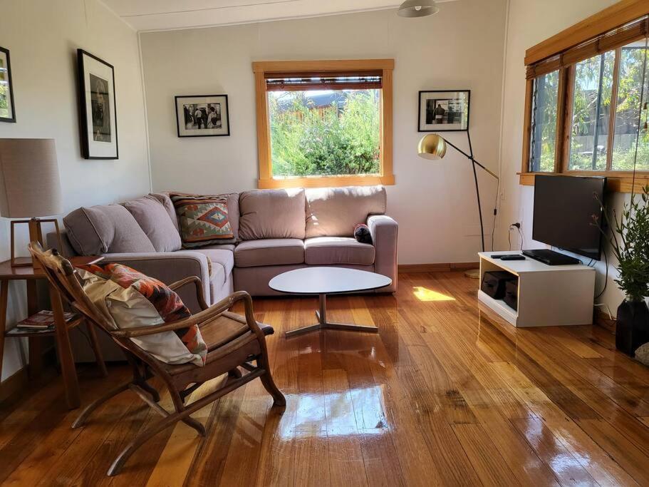 The Dunes - King Studio - 50m from Scamander Beach, Scamander (updated ...