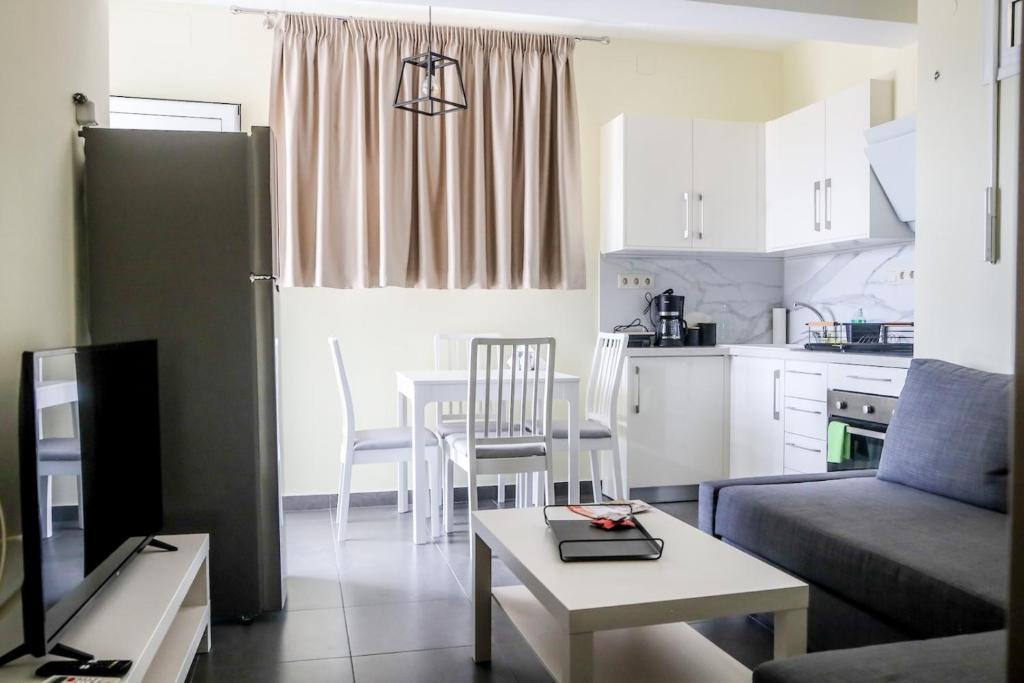 Exquisite apartment for 4 people in Heraklion, Heraklio (updated prices ...