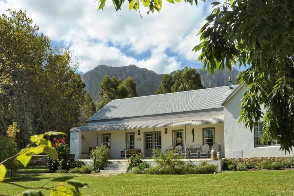 Wildevy house: Hemelsbreed farm, Greyton (updated prices 2026)