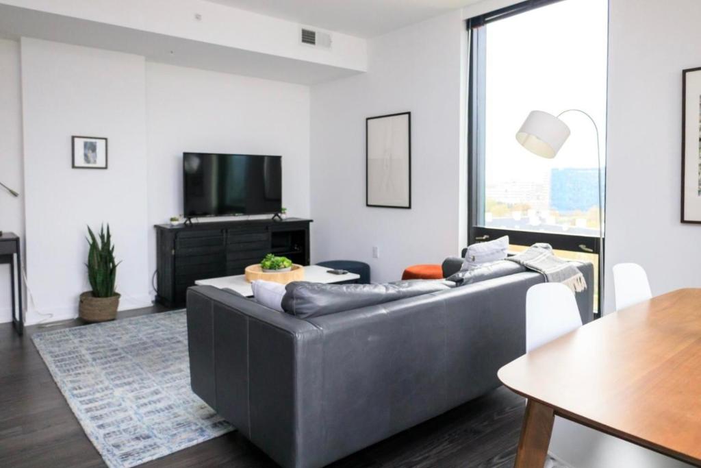 Stunning 2BR Apartment in Reston with Gym, Reston (precios actualizados ...