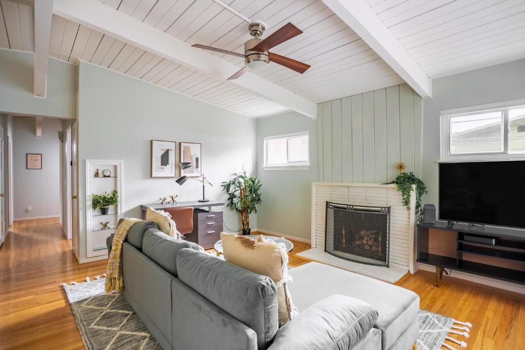 Holiday home Beautiful 4BR House in Menlo Park, USA - Booking.com