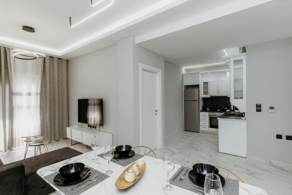 db PREMIUM STAY APARTMENTS #Two bedroom, Thessaloniki – Updated 2024 Prices