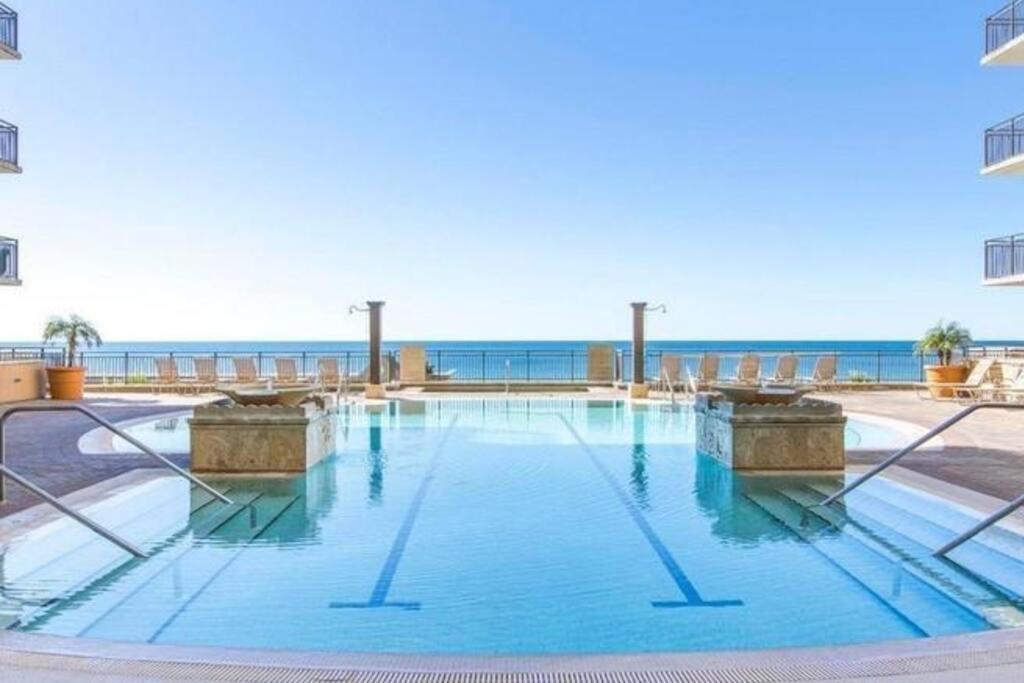 Beautiful Beach Condo - luxury living at its best, Panama City Beach ...
