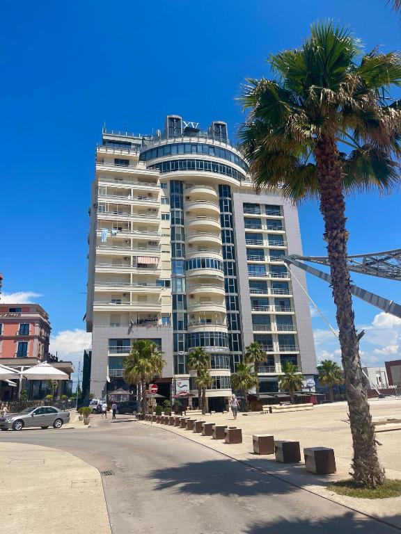 James Apartment TOP LOCATION Sea View In Durres, Durrës (precios ...
