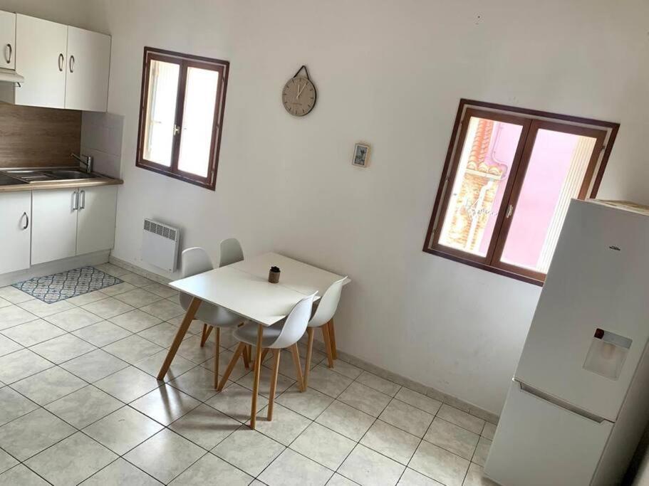 Studio mezzanine 55m2 proche mer, Sainte-Marie-la-Mer (updated prices 2024)