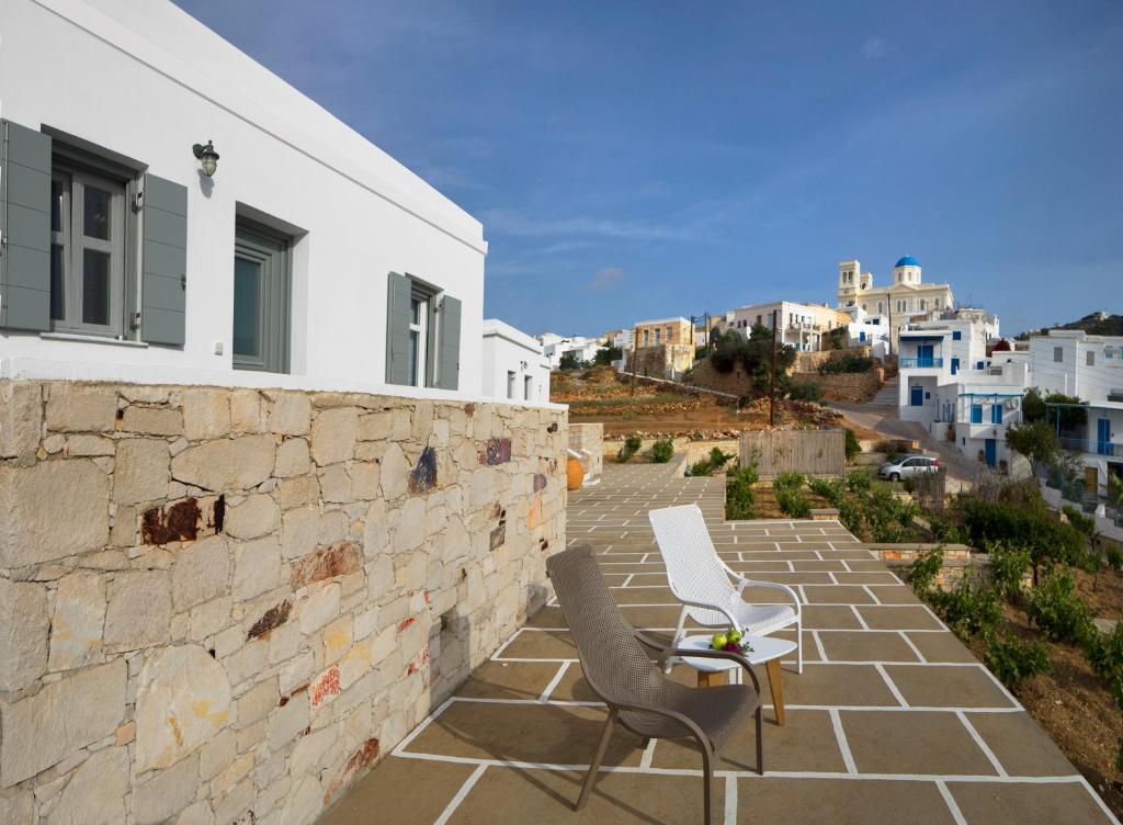Skinos House Kimolos at Chorio with view, Kimolos (updated prices 2025)