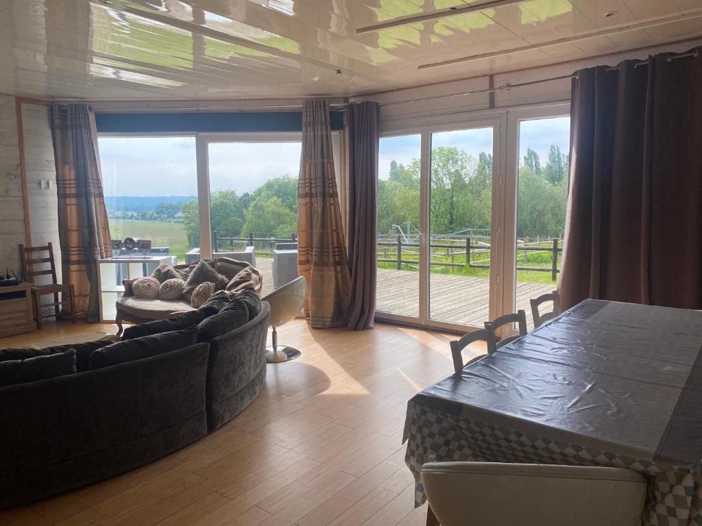 Domaine des Ecuries vailley, Bouleurs (updated prices 2026)